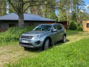 Серый Ленд Ровер Discovery Sport 2017 в Рига, объемом двигателя 2.00 л и пробегом 183 тыс. км за 13990 €, фото 4 на AUTOMOTO.COM.LV