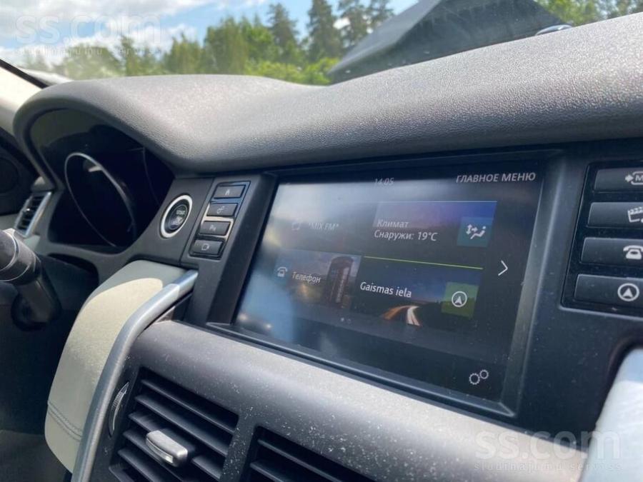 Серый Ленд Ровер Discovery Sport 2017 в Рига, объемом двигателя 2.00 л и пробегом 183 тыс. км за 13990 €, фото 7 на AUTOMOTO.COM.LV