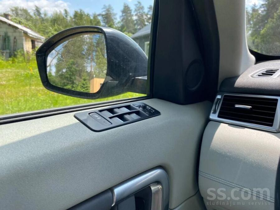 Серый Ленд Ровер Discovery Sport 2017 в Рига, объемом двигателя 2.00 л и пробегом 183 тыс. км за 13990 €, фото 10 на AUTOMOTO.COM.LV