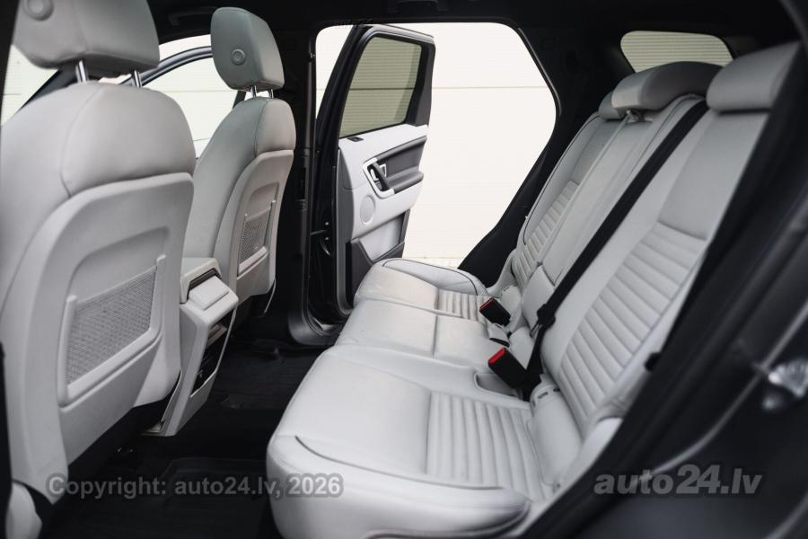 Pelēks Land Rover Discovery Sport 2017 Tallina, ar dzinēja tilpumu 2.00 L un nobraukumu 152 tūkst. km par 11999 €, foto 16 vietnē AUTOMOTO.COM.LV