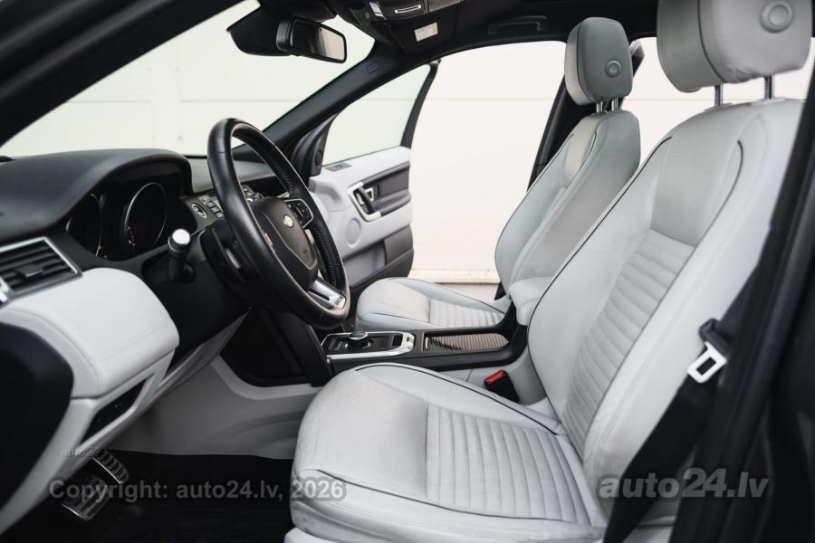Pelēks Land Rover Discovery Sport 2017 Tallina, ar dzinēja tilpumu 2.00 L un nobraukumu 152 tūkst. km par 11999 €, foto 17 vietnē AUTOMOTO.COM.LV