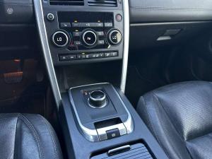 Серый Ленд Ровер Discovery Sport 2017 в Каунас, объемом двигателя 2.00 л и пробегом 195 тыс. км за 10450 €, фото 21 на AUTOMOTO.COM.LV