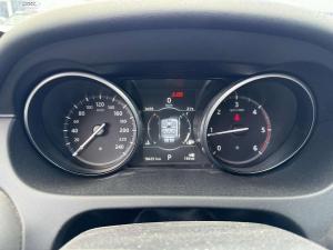 Grey Land Rover Discovery Sport 2017 in Taurage, with an engine capacity of 2.00 L and mileage of 184 thousand km for 4300 €, photo 7 on AUTOMOTO.COM.LV