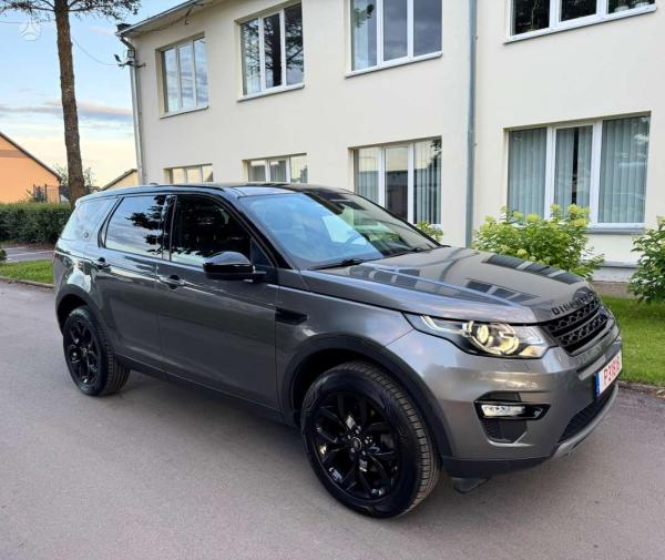 Серый Ленд Ровер Discovery Sport 2017 в Шяуляй, объемом двигателя 2.00 л и пробегом 153 тыс. км за 9900 €, фото 3 на AUTOMOTO.COM.LV