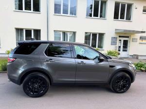 Pelēks Land Rover Discovery Sport 2017 Šauļi, ar dzinēja tilpumu 2.00 L un nobraukumu 153 tūkst. km par 9900 €, foto 6 vietnē AUTOMOTO.COM.LV