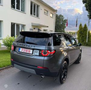 Pelēks Land Rover Discovery Sport 2017 Šauļi, ar dzinēja tilpumu 2.00 L un nobraukumu 153 tūkst. km par 9900 €, foto 8 vietnē AUTOMOTO.COM.LV