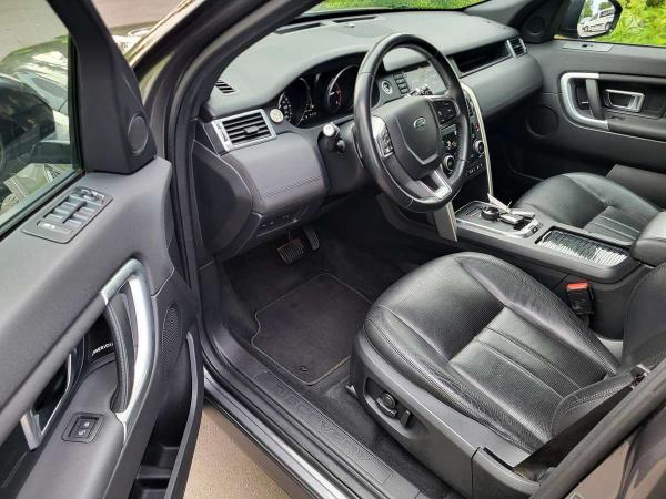 Серый Ленд Ровер Discovery Sport 2017 в Шяуляй, объемом двигателя 2.00 л и пробегом 153 тыс. км за 9900 €, фото 9 на AUTOMOTO.COM.LV