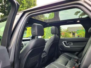 Pelēks Land Rover Discovery Sport 2017 Šauļi, ar dzinēja tilpumu 2.00 L un nobraukumu 153 tūkst. km par 9900 €, foto 12 vietnē AUTOMOTO.COM.LV