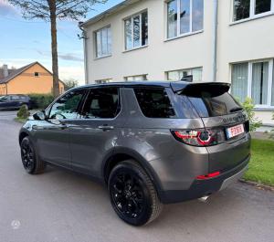 Pelēks Land Rover Discovery Sport 2017 Šauļi, ar dzinēja tilpumu 2.00 L un nobraukumu 153 tūkst. km par 9900 €, foto 18 vietnē AUTOMOTO.COM.LV