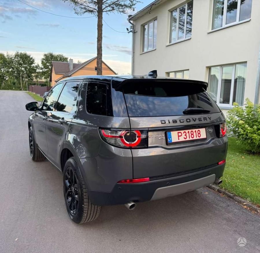 Pelēks Land Rover Discovery Sport 2017 Šauļi, ar dzinēja tilpumu 2.00 L un nobraukumu 153 tūkst. km par 9900 €, foto 19 vietnē AUTOMOTO.COM.LV
