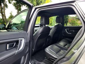 Pelēks Land Rover Discovery Sport 2017 Šauļi, ar dzinēja tilpumu 2.00 L un nobraukumu 153 tūkst. km par 9900 €, foto 29 vietnē AUTOMOTO.COM.LV