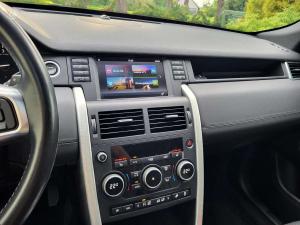 Pelēks Land Rover Discovery Sport 2017 Šauļi, ar dzinēja tilpumu 2.00 L un nobraukumu 153 tūkst. km par 9900 €, foto 36 vietnē AUTOMOTO.COM.LV