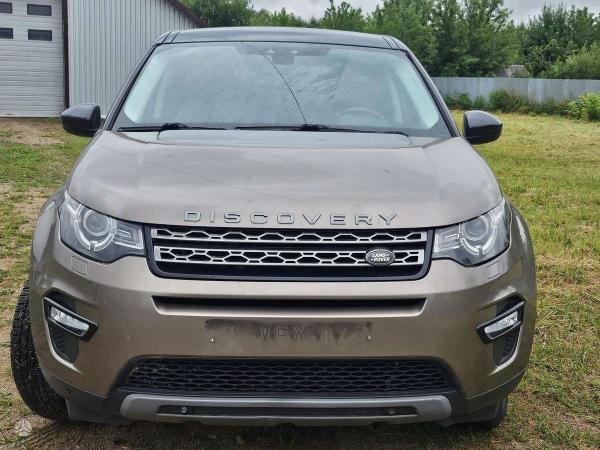 Pelēks Land Rover Discovery Sport 2017 Panevēža, ar dzinēja tilpumu 2.00 L un nobraukumu 180 tūkst. km par 7700 €, foto 9 vietnē AUTOMOTO.COM.LV