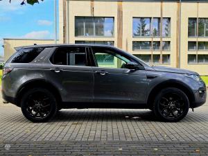 Grey Land Rover Discovery Sport 2017 in Taurage, with an engine capacity of 2.00 L and mileage of 141 thousand km for 8900 €, photo 5 on AUTOMOTO.COM.LV