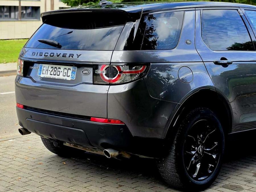 Grey Land Rover Discovery Sport 2017 in Taurage, with an engine capacity of 2.00 L and mileage of 141 thousand km for 8900 €, photo 14 on AUTOMOTO.COM.LV