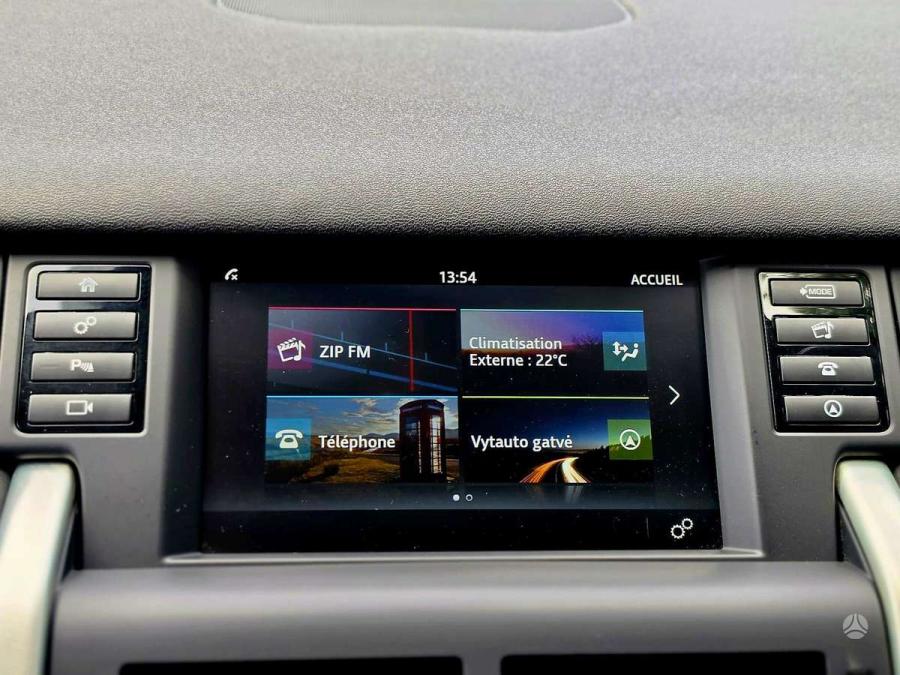 Grey Land Rover Discovery Sport 2017 in Taurage, with an engine capacity of 2.00 L and mileage of 141 thousand km for 8900 €, photo 29 on AUTOMOTO.COM.LV