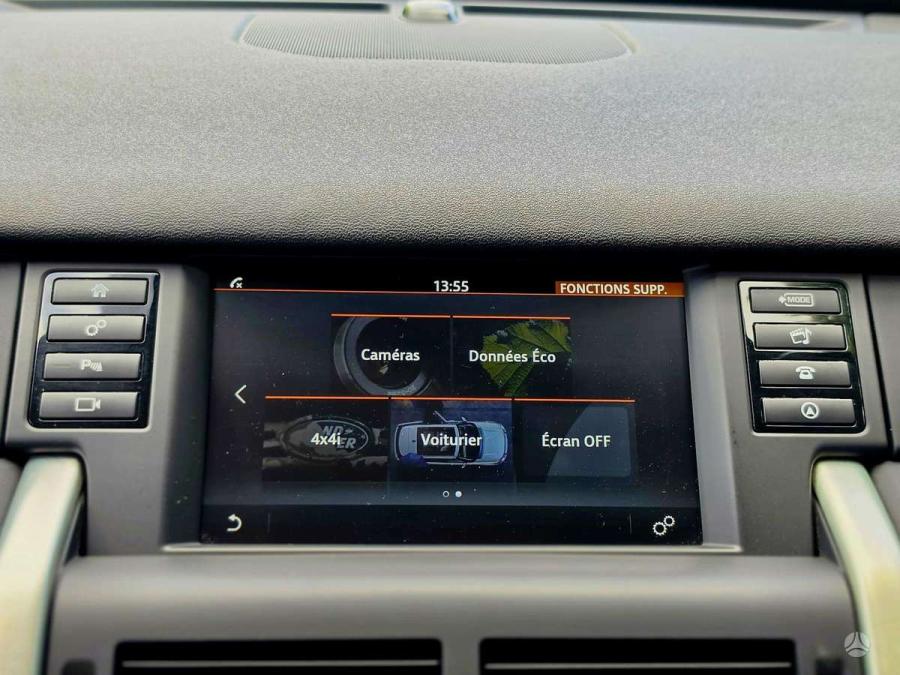 Grey Land Rover Discovery Sport 2017 in Taurage, with an engine capacity of 2.00 L and mileage of 141 thousand km for 8900 €, photo 30 on AUTOMOTO.COM.LV