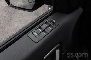 Серый Ленд Ровер Discovery Sport 2017 в Елгава, объемом двигателя 2.00 л и пробегом 0 тыс. км за 12500 €, фото 19 на AUTOMOTO.COM.LV
