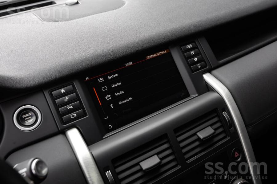 Серый Ленд Ровер Discovery Sport 2017 в Елгава, объемом двигателя 2.00 л и пробегом 0 тыс. км за 12500 €, фото 29 на AUTOMOTO.COM.LV