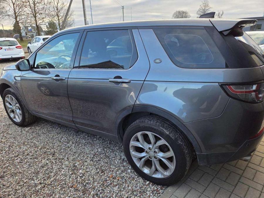 Pelēks Land Rover Discovery Sport 2018 Tauragė, ar dzinēja tilpumu 2.00 L un nobraukumu 206 tūkst. km par 6400 €, foto 6 vietnē AUTOMOTO.COM.LV