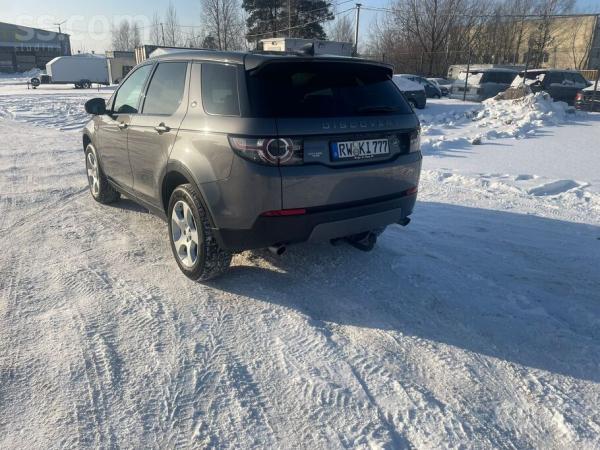 Grey Land Rover Discovery Sport 2018 in Riga, with an engine capacity of 2.00 L and mileage of 0 thousand km for 12999 €, photo 4 on AUTOMOTO.COM.LV