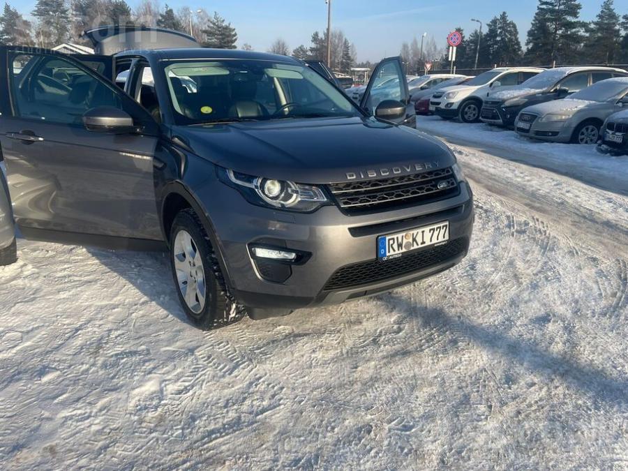Grey Land Rover Discovery Sport 2018 in Riga, with an engine capacity of 2.00 L and mileage of 0 thousand km for 12999 €, photo 35 on AUTOMOTO.COM.LV