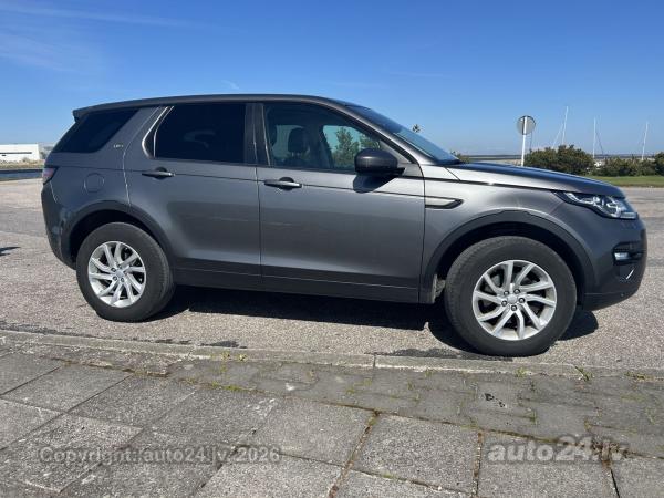 Pelēks Land Rover Discovery Sport 2018 Tallina, ar dzinēja tilpumu 2.00 L un nobraukumu 194 tūkst. km par 16900 €, foto 4 vietnē AUTOMOTO.COM.LV