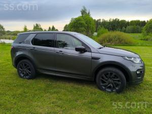 Pelēks Land Rover Discovery Sport 2018 Rēzekne, ar dzinēja tilpumu 2.00 L un nobraukumu 238 tūkst. km par 13600 €, foto 7 vietnē AUTOMOTO.COM.LV
