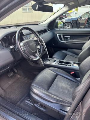 Pelēks Land Rover Discovery Sport 2018 Tallina, ar dzinēja tilpumu 2.00 L un nobraukumu 11 tūkst. km par 17990 €, foto 9 vietnē AUTOMOTO.COM.LV