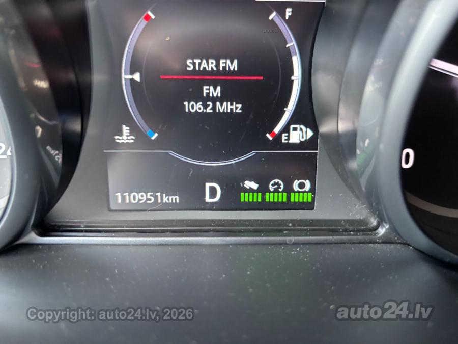 Pelēks Land Rover Discovery Sport 2018 Tallina, ar dzinēja tilpumu 2.00 L un nobraukumu 11 tūkst. km par 17990 €, foto 12 vietnē AUTOMOTO.COM.LV