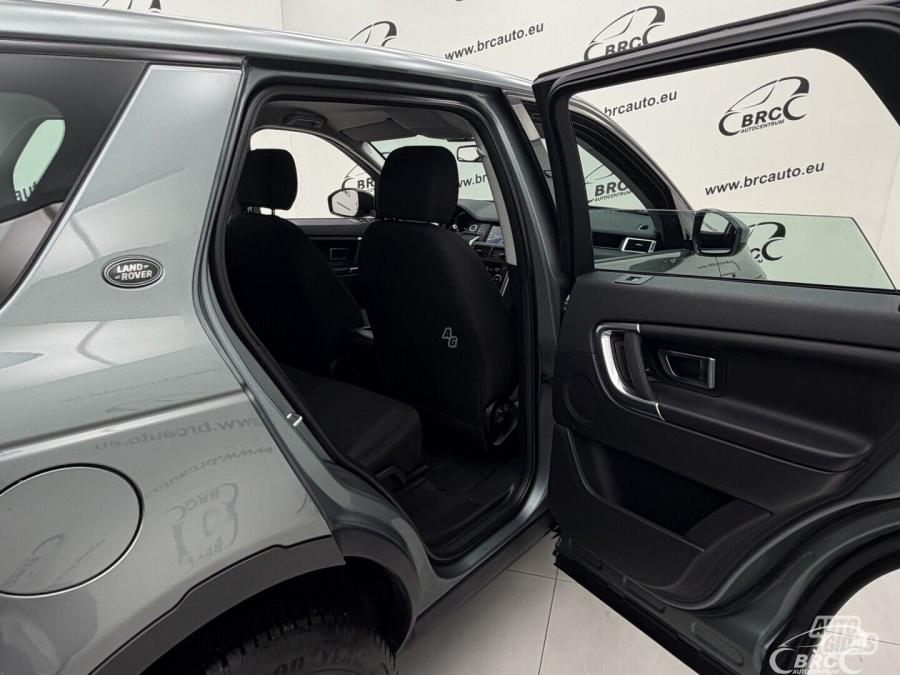 Pelēks Land Rover Discovery Sport 2018 Avižieniai, ar dzinēja tilpumu 2.00 L un nobraukumu 170 tūkst. km par 12400 €, foto 13 vietnē AUTOMOTO.COM.LV