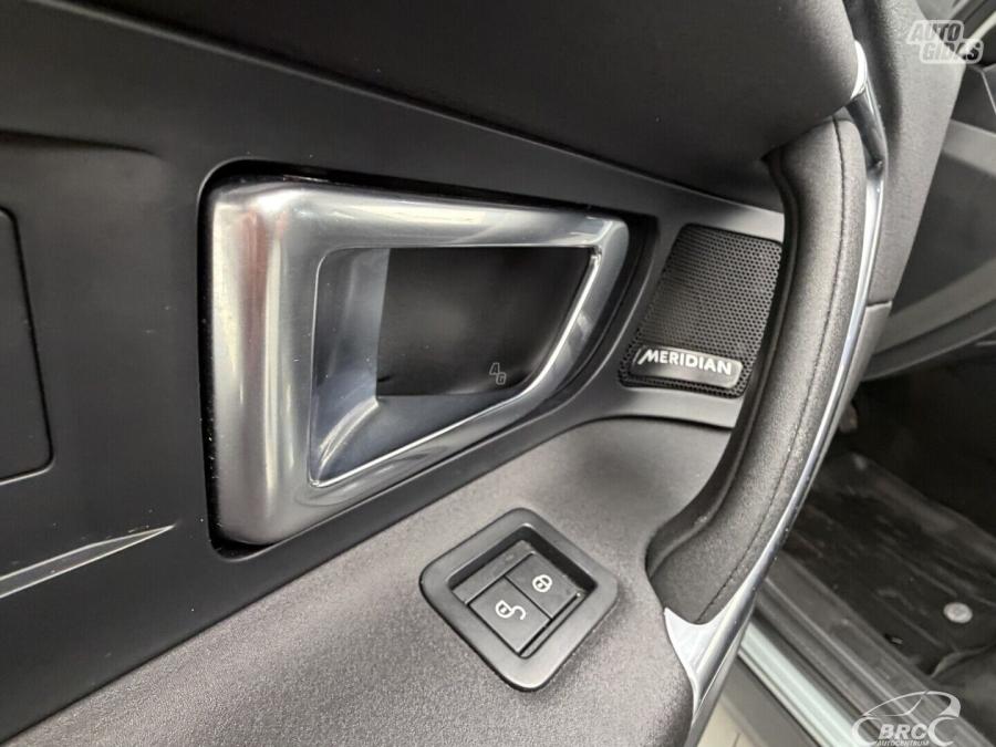 Pelēks Land Rover Discovery Sport 2018 Avižieniai, ar dzinēja tilpumu 2.00 L un nobraukumu 170 tūkst. km par 12400 €, foto 21 vietnē AUTOMOTO.COM.LV