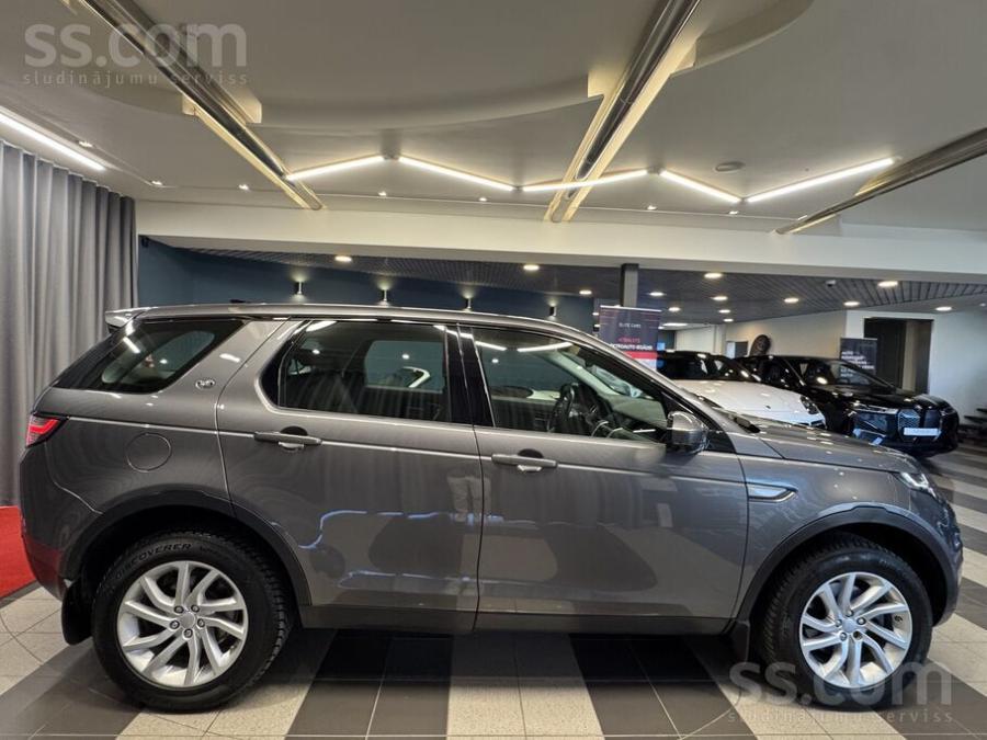 Серый Ленд Ровер Discovery Sport 2018 в Рига, объемом двигателя 2.00 л и пробегом 186 тыс. км за 12990 €, фото 6 на AUTOMOTO.COM.LV