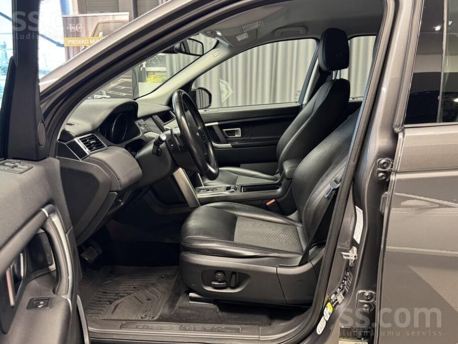 Серый Ленд Ровер Discovery Sport 2018 в Рига, объемом двигателя 2.00 л и пробегом 186 тыс. км за 12990 €, фото 11 на AUTOMOTO.COM.LV