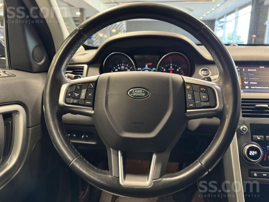 Серый Ленд Ровер Discovery Sport 2018 в Рига, объемом двигателя 2.00 л и пробегом 186 тыс. км за 12990 €, фото 13 на AUTOMOTO.COM.LV