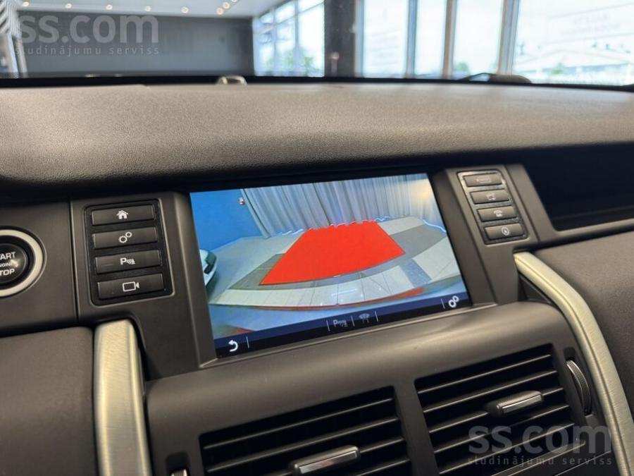 Серый Ленд Ровер Discovery Sport 2018 в Рига, объемом двигателя 2.00 л и пробегом 186 тыс. км за 12990 €, фото 17 на AUTOMOTO.COM.LV