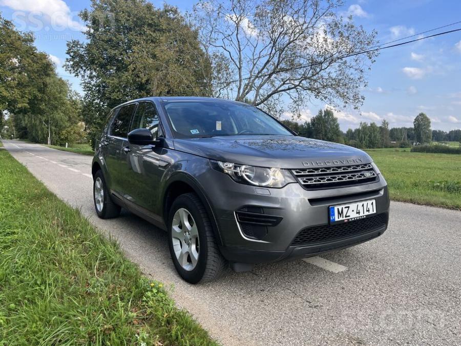 Pelēks Land Rover Discovery Sport 2018 Rīga, ar dzinēja tilpumu 2.00 L un nobraukumu 228 tūkst. km par 9850 €, foto 4 vietnē AUTOMOTO.COM.LV