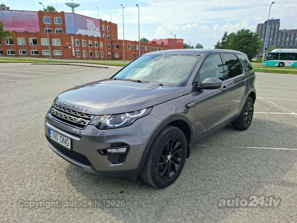 Grey Land Rover Discovery Sport 2018 in Tallinn, with an engine capacity of 2.00 L and mileage of 118 thousand km for 12990 €, photo 1 on AUTOMOTO.COM.LV