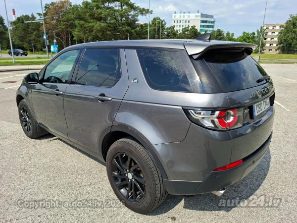 Grey Land Rover Discovery Sport 2018 in Tallinn, with an engine capacity of 2.00 L and mileage of 118 thousand km for 12990 €, photo 10 on AUTOMOTO.COM.LV