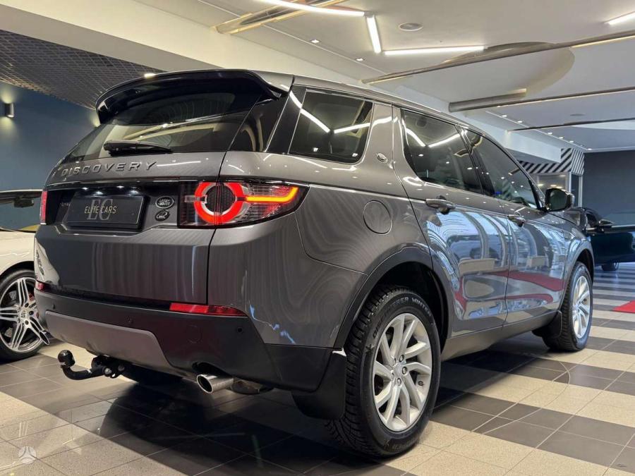 Серый Ленд Ровер Discovery Sport 2018 в Рига, объемом двигателя 2.00 л и пробегом 186 тыс. км за 12990 €, фото 4 на AUTOMOTO.COM.LV
