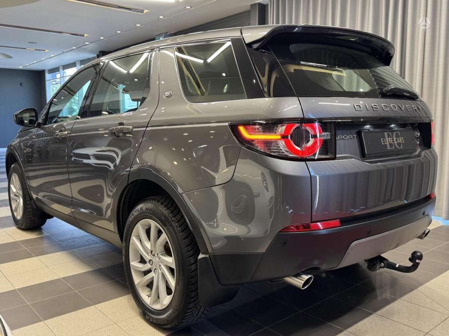 Серый Ленд Ровер Discovery Sport 2018 в Рига, объемом двигателя 2.00 л и пробегом 186 тыс. км за 12990 €, фото 5 на AUTOMOTO.COM.LV