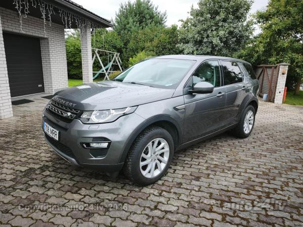 Pelēks Land Rover Discovery Sport 2018 Tallina, ar dzinēja tilpumu 2.00 L un nobraukumu 77 tūkst. km par 16500 €, foto 2 vietnē AUTOMOTO.COM.LV