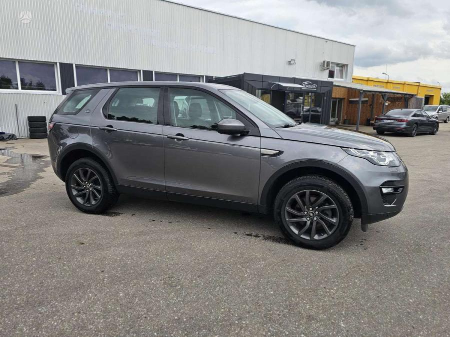 Серый Ленд Ровер Discovery Sport 2018 в Укмерге, объемом двигателя 2.00 л и пробегом 240 тыс. км за 8250 €, фото 3 на AUTOMOTO.COM.LV
