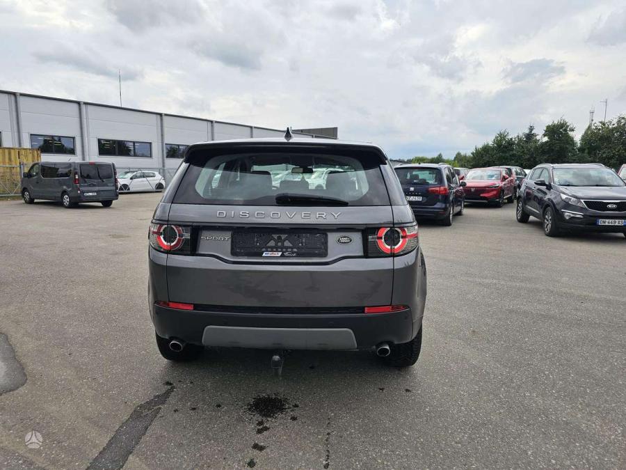 Серый Ленд Ровер Discovery Sport 2018 в Укмерге, объемом двигателя 2.00 л и пробегом 240 тыс. км за 8250 €, фото 8 на AUTOMOTO.COM.LV