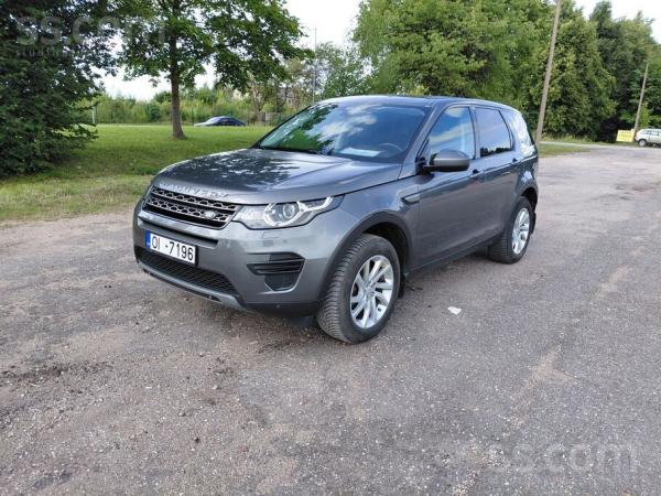 Grey Land Rover Discovery Sport 2018 in Talsi, with an engine capacity of 2.00 L and mileage of 138 thousand km for 12950 €, photo 1 on AUTOMOTO.COM.LV