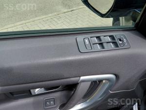 Grey Land Rover Discovery Sport 2018 in Talsi, with an engine capacity of 2.00 L and mileage of 138 thousand km for 12950 €, photo 15 on AUTOMOTO.COM.LV