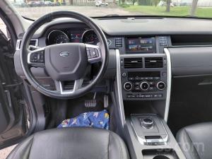 Grey Land Rover Discovery Sport 2018 in Talsi, with an engine capacity of 2.00 L and mileage of 138 thousand km for 12950 €, photo 19 on AUTOMOTO.COM.LV