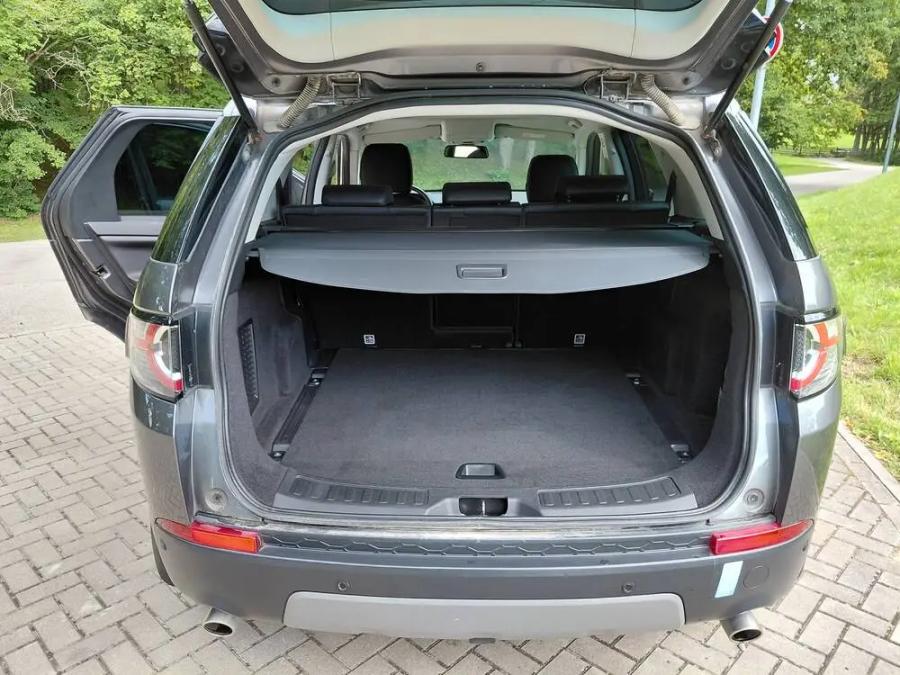 Серый Ленд Ровер Discovery Sport 2018 в Талси, объемом двигателя 2.00 л и пробегом 138 тыс. км за 12950 €, фото 10 на AUTOMOTO.COM.LV