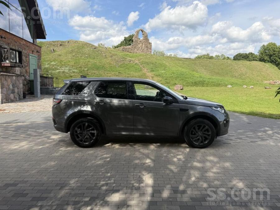 Pelēks Land Rover Discovery Sport 2018 Rēzekne, ar dzinēja tilpumu 2.00 L un nobraukumu 241 tūkst. km par 12990 €, foto 7 vietnē AUTOMOTO.COM.LV