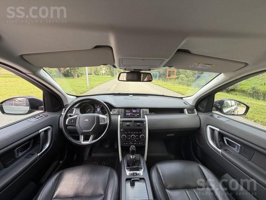 Pelēks Land Rover Discovery Sport 2018 Rēzekne, ar dzinēja tilpumu 2.00 L un nobraukumu 241 tūkst. km par 12990 €, foto 8 vietnē AUTOMOTO.COM.LV